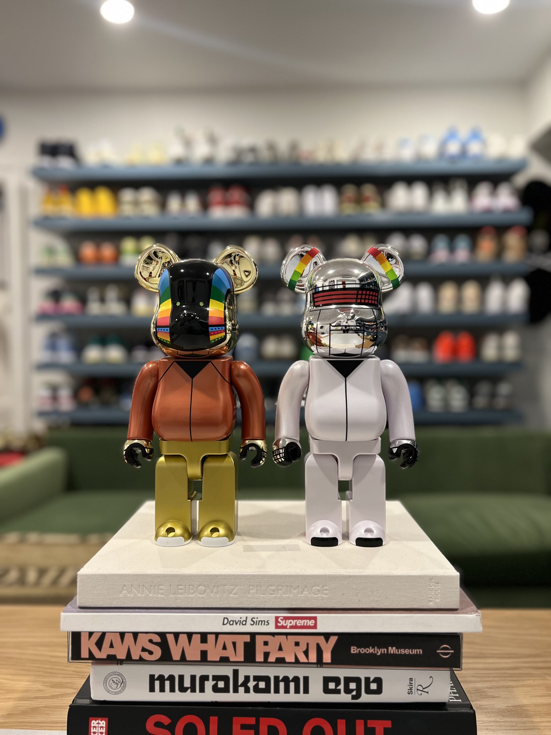 The Glorious Collector, Jonathan Epstein | BostonMan Magazine