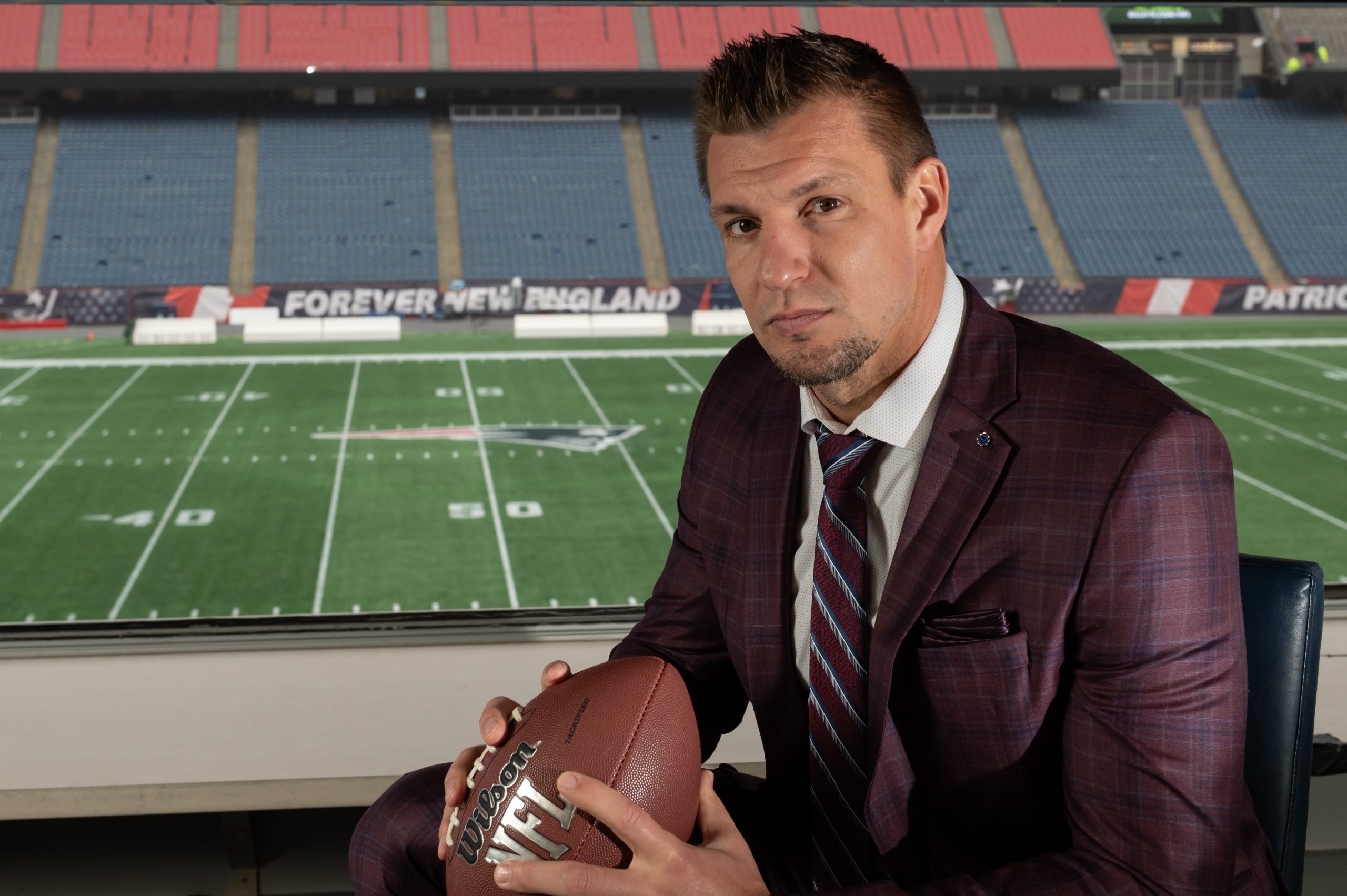 End Zones to Fox Studios, Rob Gronkowski Scores BIG on NFL Sunday ...