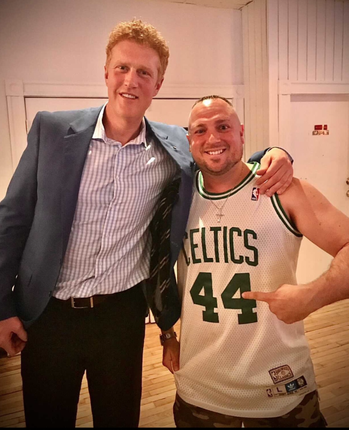 From the Gridiron to the Parquet, Christian Fauria Takes his Shot to ...